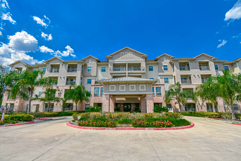 Magnolia Place Senior | Houston, TX | (713) 731-8100